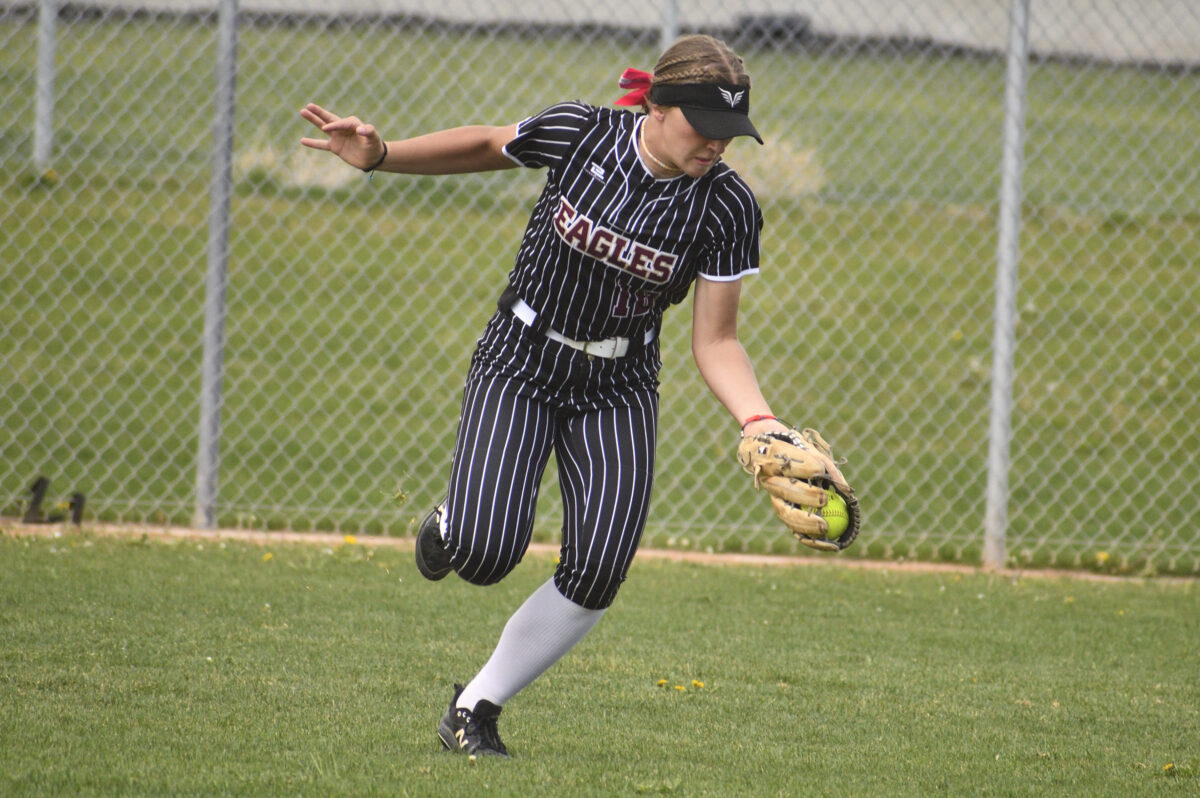 Maple Mountain softball clicks at right time to win at Cedar Valley in 5A regionals | News ...